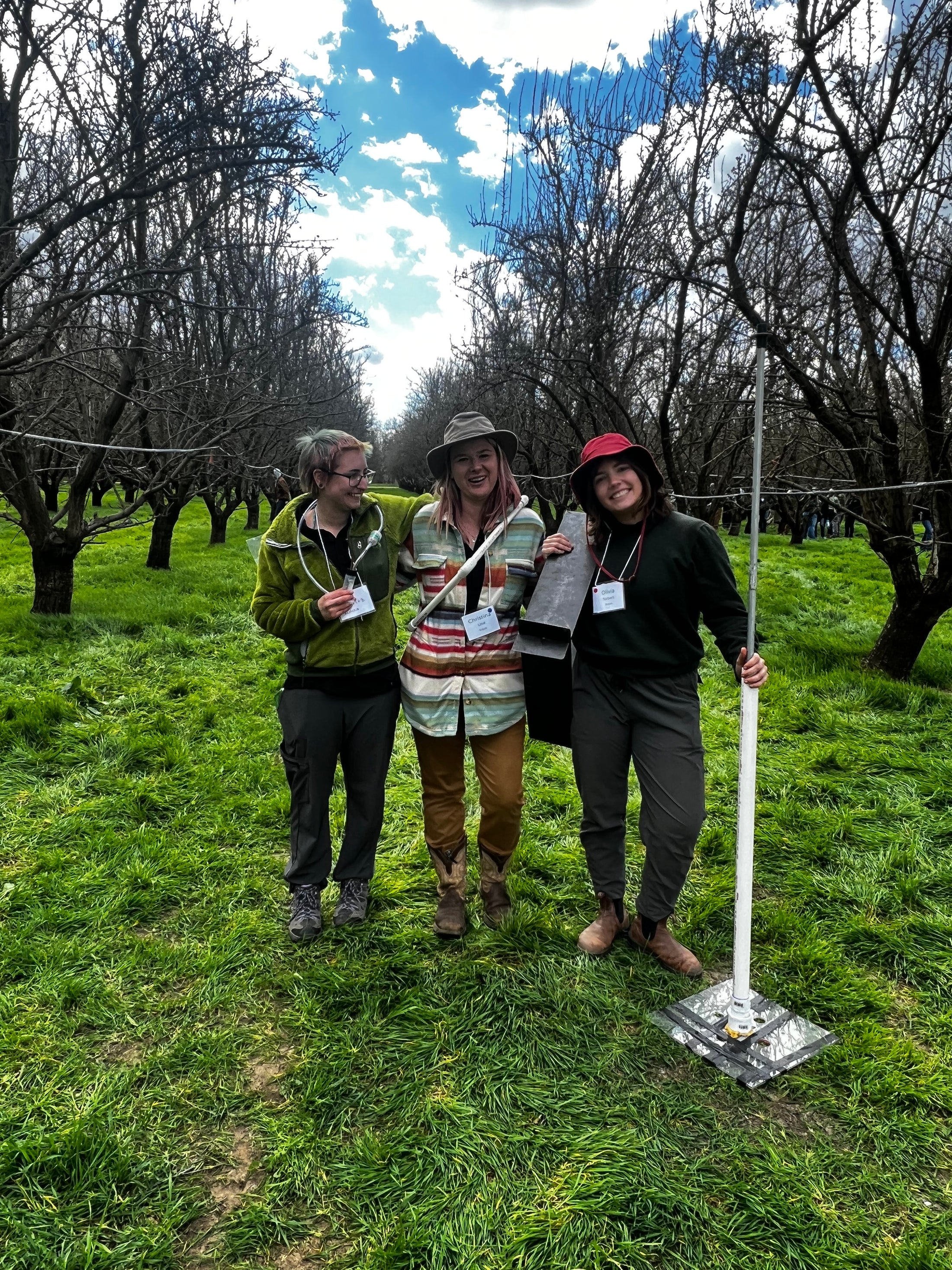 Regenerative Almond Field Day – Burroughs Family Farms